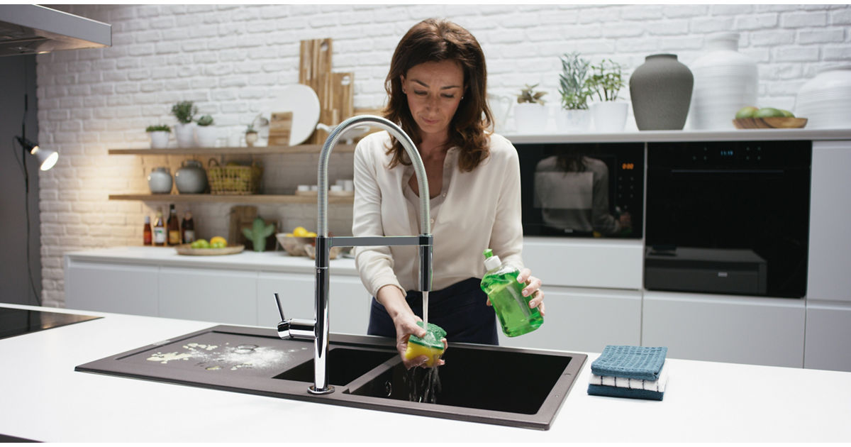 How to Clean Fragranite Sinks